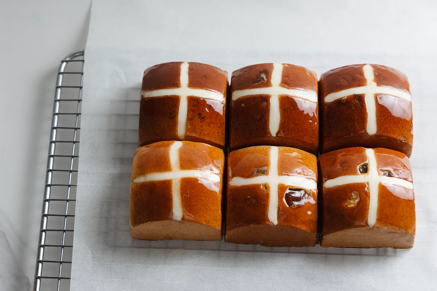 Hot Cross Cake